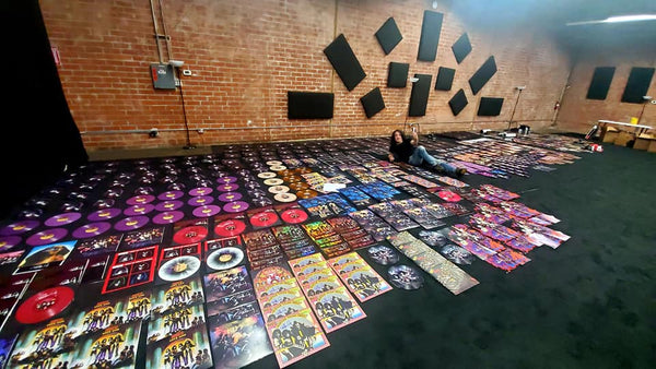 KISSOnline PAUL STANLEY signed GREATEST KISS LP KOL EX PICTURE DISC ...